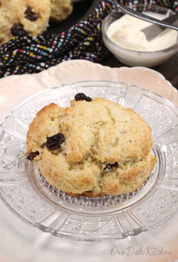Small Batch Cream Scones - One Dish Kitchen