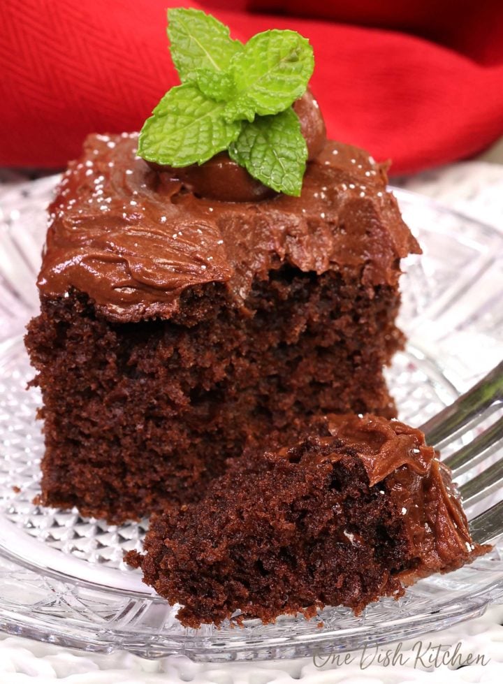 Mini Devil's Food Cake Recipe - One Dish Kitchen