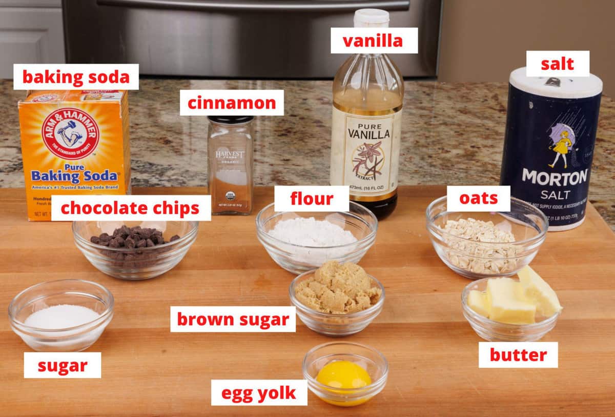 Oatmeal Chocolate Chip Cookies | Small Batch | One Dish Kitchen